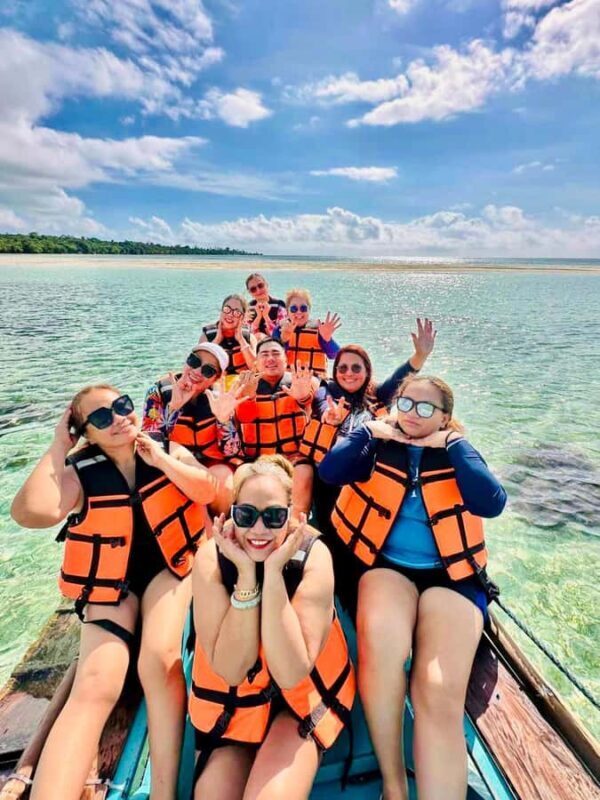 BALABAC: Group Tour with Onok Island Overnight Stay 4D3N - Who Is This Tour Best For?