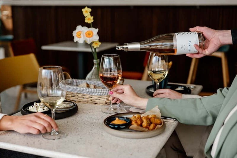 Balatonfüred: Zelna Wine Bistro Tasting Experience - Key Points
