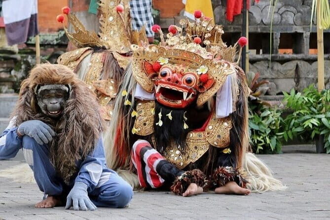 Bali 4 Days Guided Tour with Accommodation - Key Points