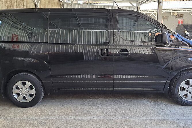 Bali Airport Transfer Check in or Check out Seminyak Luxury Car - An In-Depth Look at the Bali Airport Transfer Service