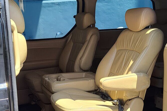 Bali Airport Transfer Check in or Check out Seminyak Luxury Car - Practical Tips for Your Transfer