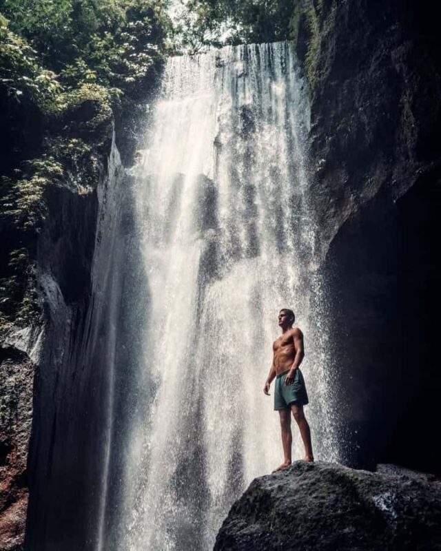 Bali: Akasa Cafe, Waterfalls, Gunung Kawi Temple tour - An In-Depth Look at the Bali Akasa Cafe, Waterfalls, and Temple Tour