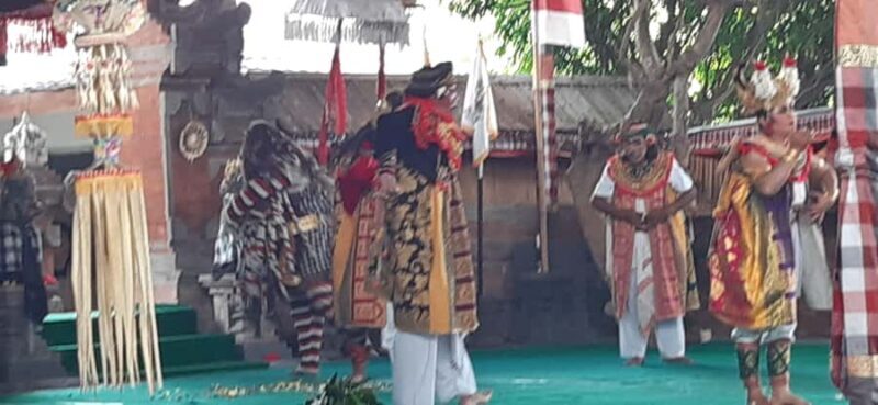 Bali: Barong Dance and Purification Holy Water Temple Tour - FAQ