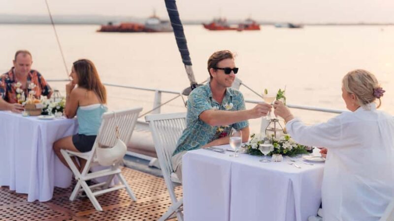 Bali/Benoa: 5-Course Romantic Evening Cruise With Live Music - An In-Depth Look at the Bali Romantic Dinner Cruise