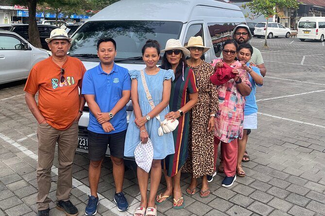 Bali big Van charter with English speaking Driver - Private group - Breaking down the Bali big Van tour