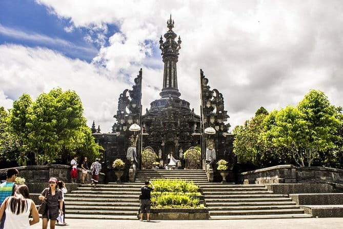 Bali Car-Charter: Half Day Denpasar City Tour - In-Depth Look at the Denpasar City Tour