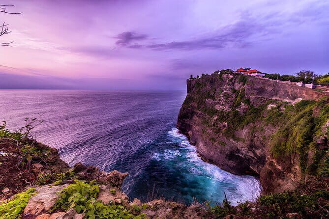 Bali Full-Day Car Charter: Ubud and Uluwatu Sunset Tour - Key Points