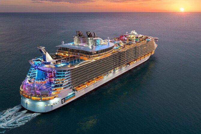 Bali : Fullday Luxury Cruise Experience From Benoa Port - Key Points