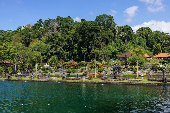 Bali Gate of Heaven Temple, Waterfall, Water Palace & Swing - Practical Aspects and Tips for Travelers