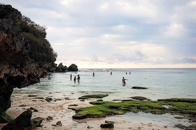 Bali Half-Day Uluwatu Temple Sunset, Kecak Dance, Dinner - FAQ