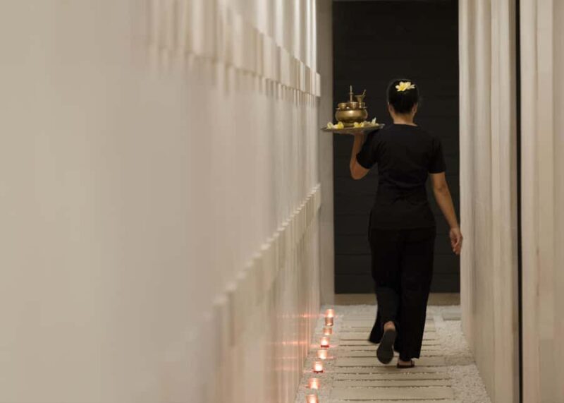 Bali: Hot Lava Stone Massage by Balinese Therapists - Authenticity and Cultural Value