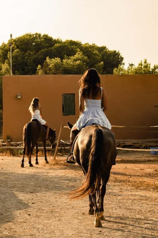 Bali, Indonesia: Private Horseback Ride Cliffs & Village - Key Points