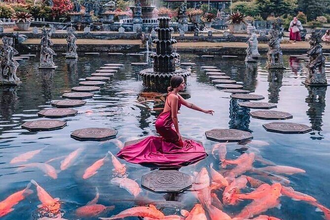 Bali Instagram: Gate of Heavan, Tirta Gangga, Swing and Waterfall - Bali Swing: The Thrilling Finale