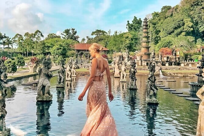 Bali Instagramable Tour: Gates of Heaven Lempuyang - Water Palace - Waterfall - Key Points