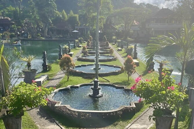 Bali Instagramable Tour: Gates of Heaven Lempuyang - Water Palace - Waterfall - Detailed Tour Breakdown
