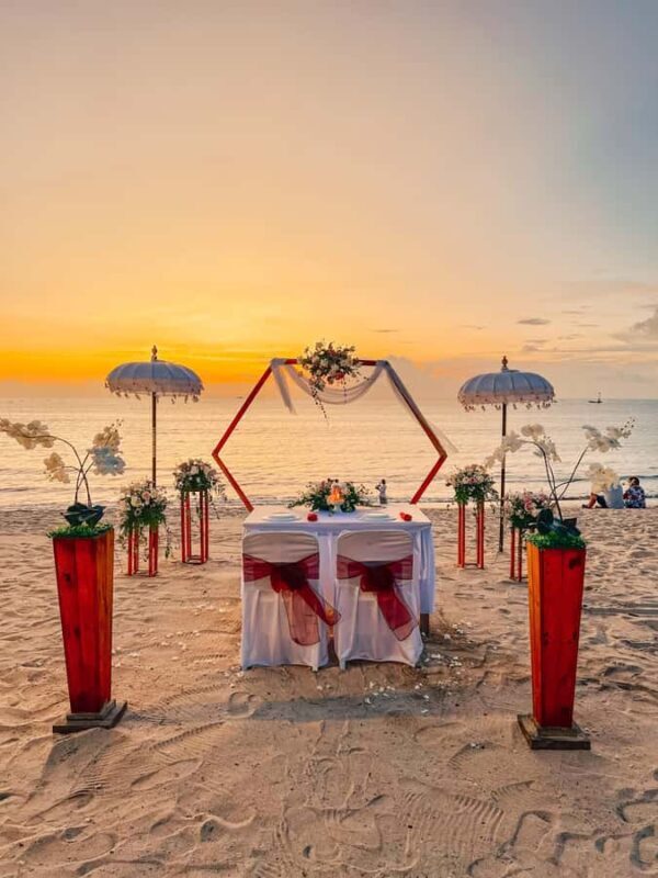 Bali: Jimbaran Bay Romantic Spa and Seafood Sunset Dinner - Who Will Love This Tour?