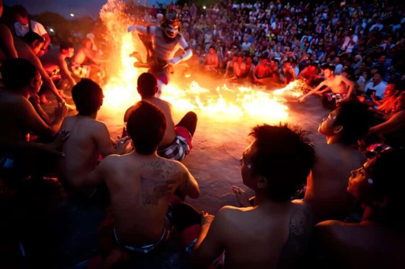 Bali: Kecak Fire Dance Entry Ticket and Uluwatu Temple - The Experience: A Deep Dive