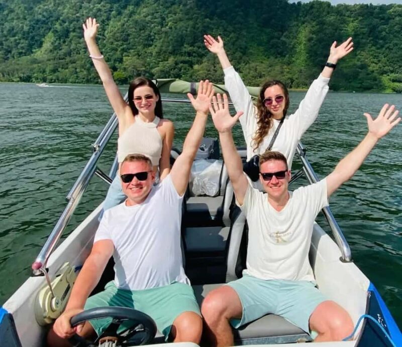 Bali: Lake Beratan Speedboat Tour with Temple Visit - Key Points