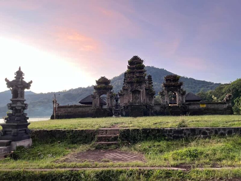 Bali: Lake Tamblingan Sunrise Canoe & Waterfalls Tour - The Value of This Tour