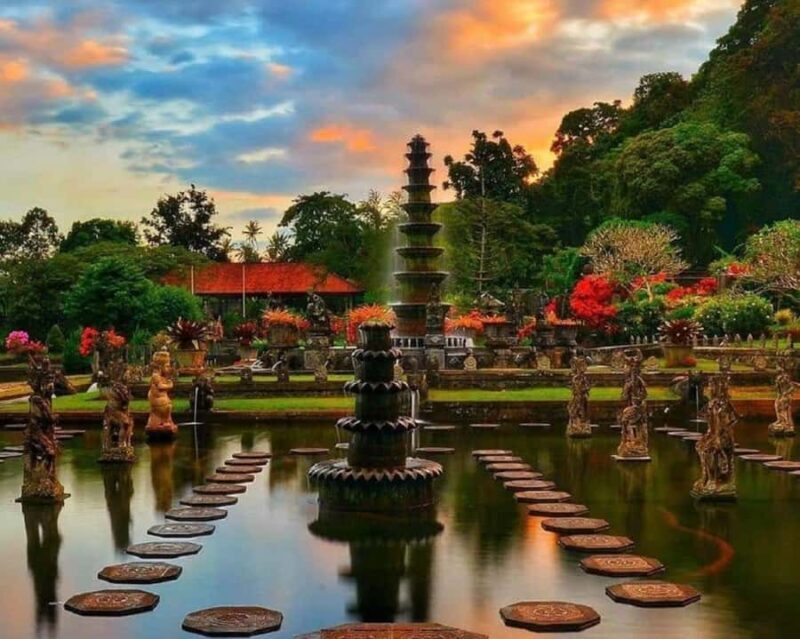 Bali: Lempuyang Temple, Tirta Gangga, and Taman Ujung Tour - The Value of This Tour