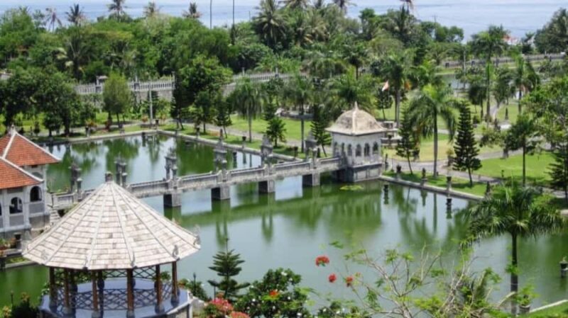 Bali: Lempuyang Temple, Tirta Gangga, Taman Ujung & Beach - Authentic Experiences and Reviewer Insights