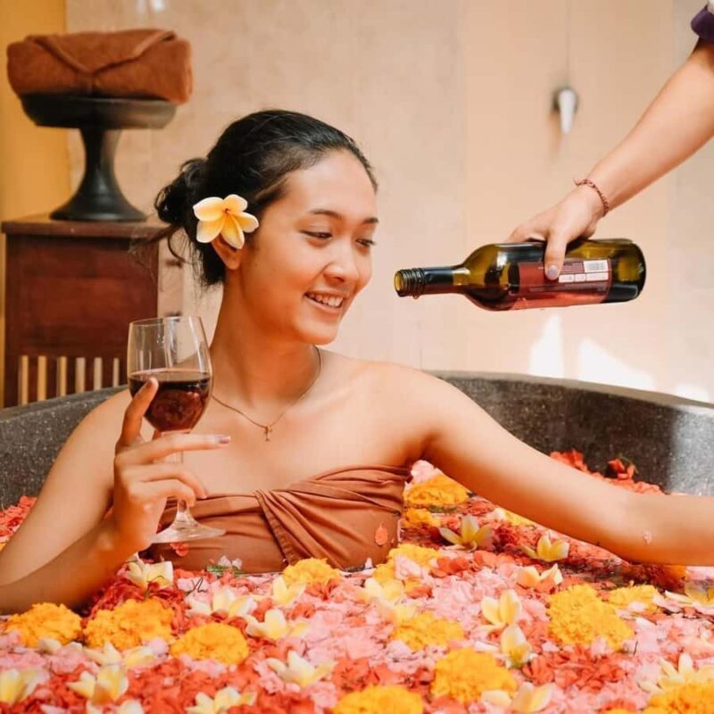 Bali: Luxury Spa Balinese Massage scrub Flower bath 2 Hour - Key Points