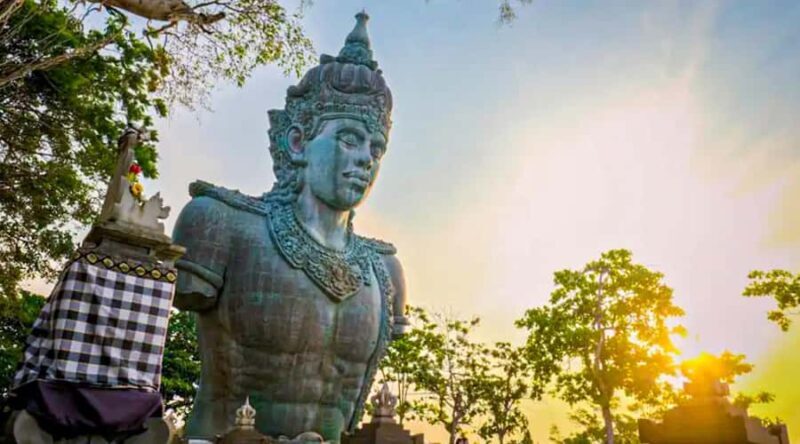 Bali: Monumental Grace, Art Reflection and Hidden Calm Shore - Who Will Love This Tour?