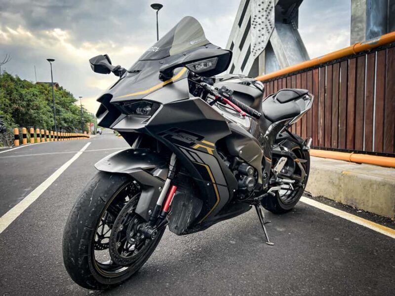 BALI: Motorcycle Photo Tour to Black Beach - An In-Depth Look at the Bali Motorcycle Photo Tour