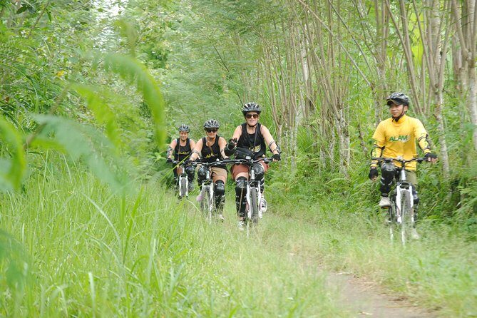 Bali Mountains and Villages Cycling Tour - Practical Considerations for Travelers
