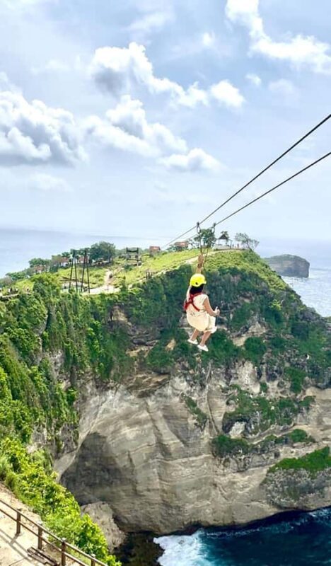 Bali: Nusa Penida Zipline, Beaches, with transfer - Key Points