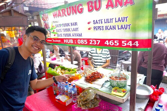 Bali: Private Evening Walking Tour with Culinary Experience - Key Points