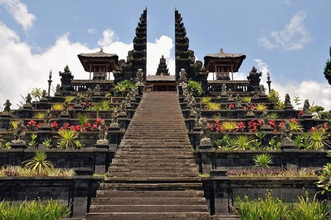 Bali Private Hired Car with Private Driver - An In-Depth Review of Bali Private Hired Car with Private Driver