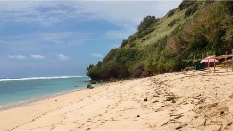 Bali: Private Uluwatu Tour Combination With Hotel Transfer - Key Points