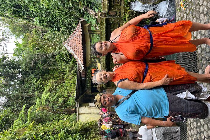 Bali Samanic Healing Purification Natural - The Guides: The Heart of the Experience