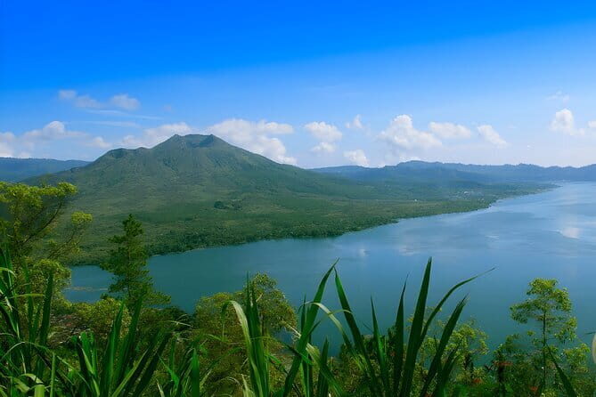 Bali Sekumpul with Fiji Waterfall & Bedugul Temple (Private Tour) - Authentic Experiences that Stand Out