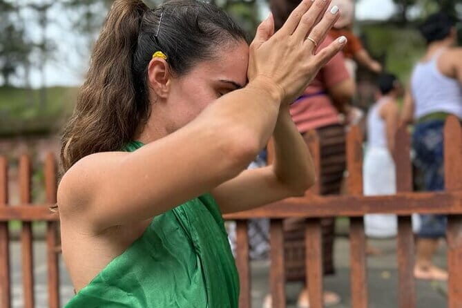Bali Spiritual Shamanic-Palm Reading, Temple Healing Tour - The Meditation and Purification Experience