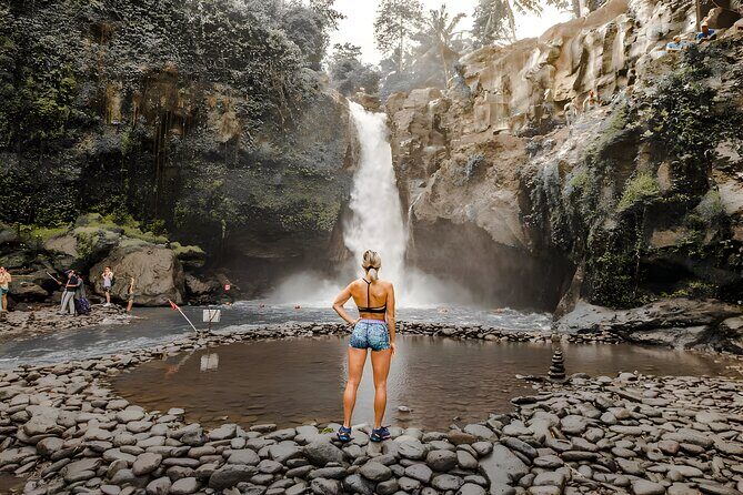 Bali Swing Activity and Ubud Watefall Trip Packages - Tegenungan Waterfall: Nature’s Refreshing Finale