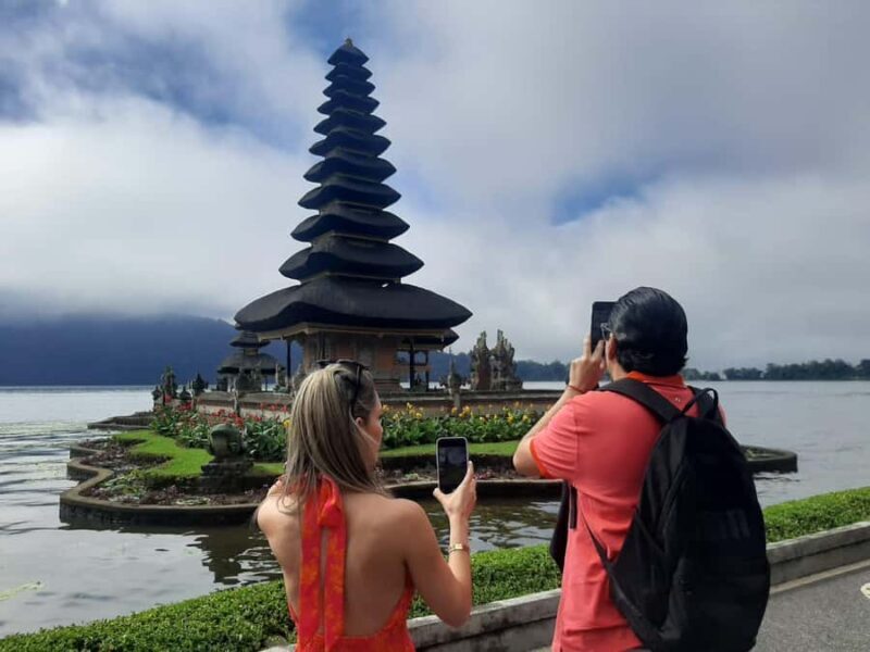 Bali: The Most Iconic Temple of Ulun Danu Beratan - Why This Tour Offers Great Value