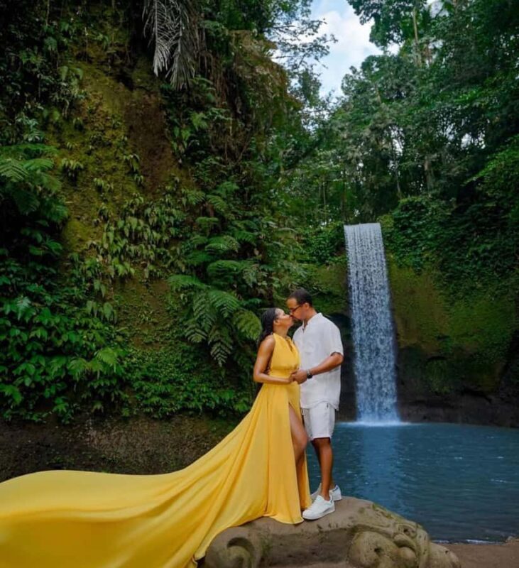 Bali : Top's 3 Waterfalls . Temple And Rice Terrace - A Deep Dive into the Bali Waterfalls, Temples, and Rice Terraces Tour