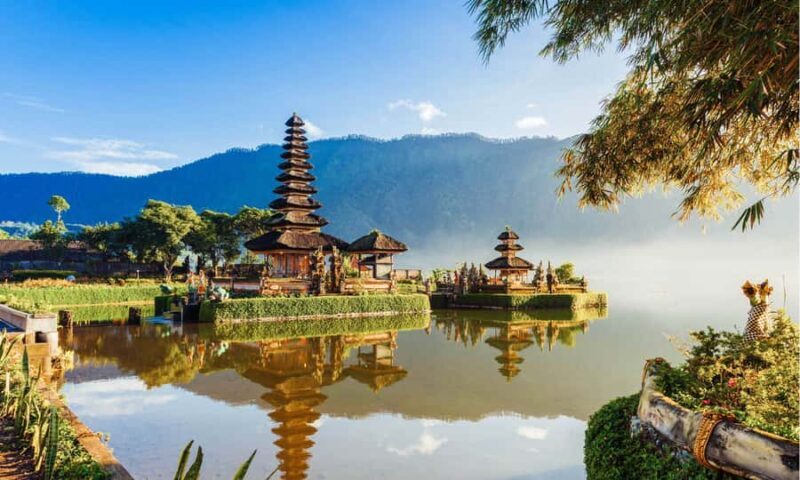Bali: Twin Lakes, Handara Gates, and Forest Trekking Tour - Final Thoughts: Who is this tour perfect for?