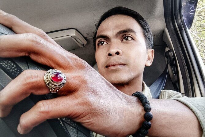 Bali Ubud Hotel Transfer with an English-speaking driver service - The Service Overview