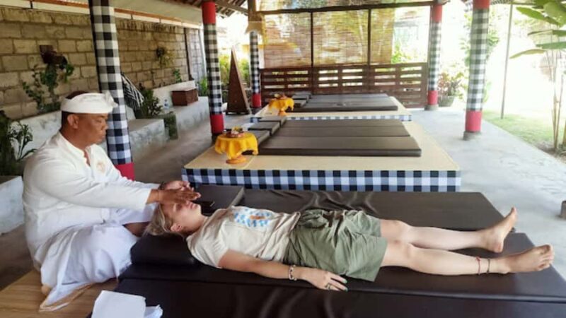 Bali: Ubud Palm of Hand Reading with Balinese Method - An In-Depth Look at the Ubud Palm Reading Experience