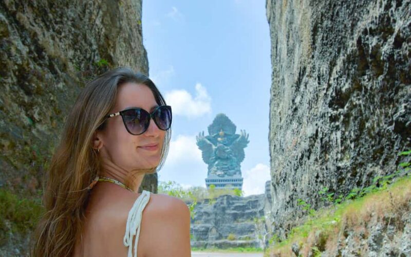 Bali: Uluwatu Private Tour with Kecak Dance Show - Key Points