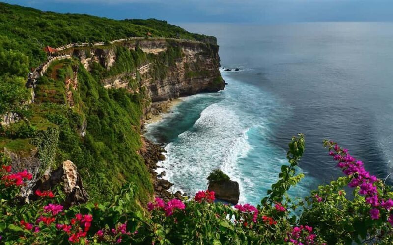 Bali: Uluwatu Private Tour with Kecak Dance Show - FAQ