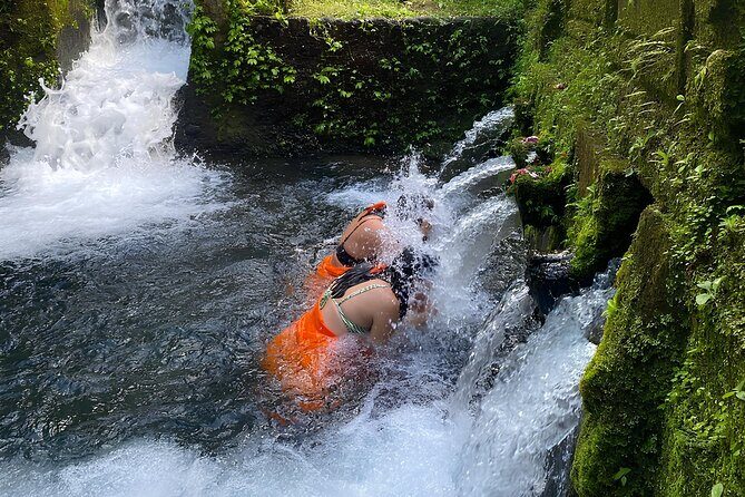 Bali: Water Purification at Pura Mengening - Authenticity and Cultural Respect