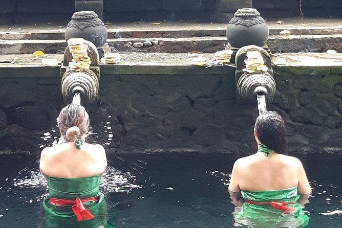 Balinese Healing, Purifying Bath and Waterfall - Key Points