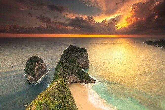 Bali,Nusa Penida, West Trip: The Most Beautiful Beach spot photo - Introducing the Bali and Nusa Penida West Tour