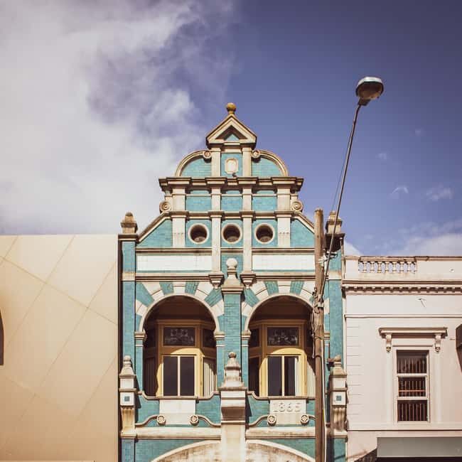 Ballarat: City Tales Guided Walking Tour + Coffee - Who Will Enjoy This Tour?