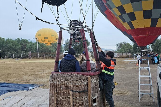 Balloon Flight and Guided Tour of Archaeological Area Grotto Visit - Transportation and Logistics: Smooth and Well-Organized