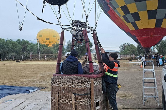 Balloon Flight and Guided Tour of Archaeological Area Grotto Visit - Authentic Experiences and Surprising Highlights